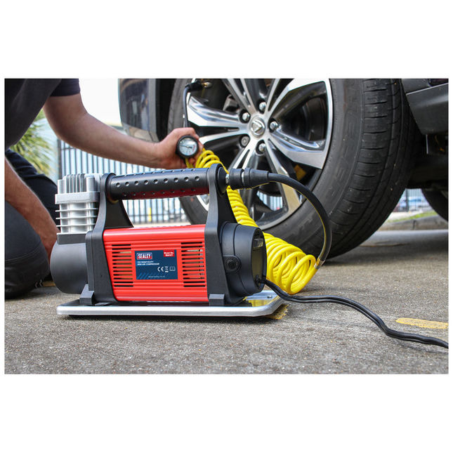 Sealey MAC07 12V Heavy-Duty Tyre Inflator/Mini Air Compressor 7.5m Hose ...