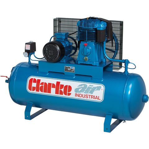 Clarke Boxer II 14/200 O/L 14cfm 200Litre 3HP Belt Driven Air ...