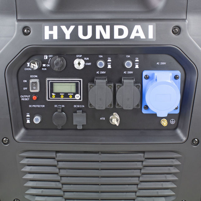 Hyundai HY6500SEi 6.6kW Remote Electric Start Petrol Portable Inverter ...