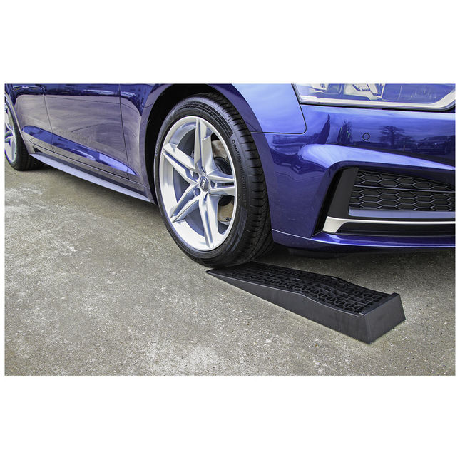 Sealey CAR3000LR Low Entry Car Ramps (3 Tonne Capacity per Pair ...