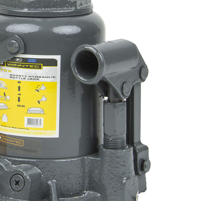 WINNTEC® 20 TON Low-Profile Bottle Jack - Machine Mart