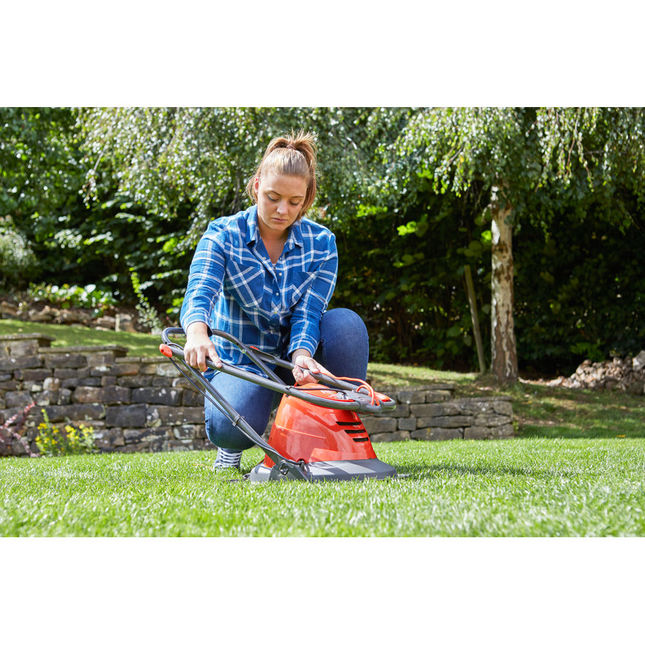 Flymo FTL250 Turbo Lite 25cm Electric Hover Lawnmower - Machine Mart