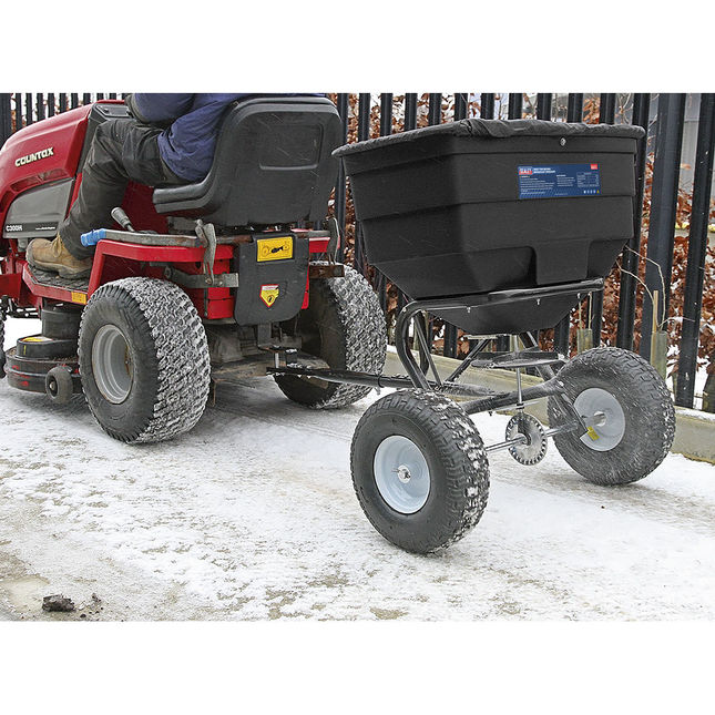 Sealey SPB80T Broadcast Spreader 80kg (Tow behind) - Machine Mart