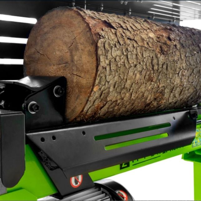 Zipper ZI-HS7TU 7 ton Log Splitter - Machine Mart