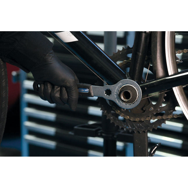 Laser 8169 LTR Hollowtech II Bottom Bracket Tool - Machine Mart