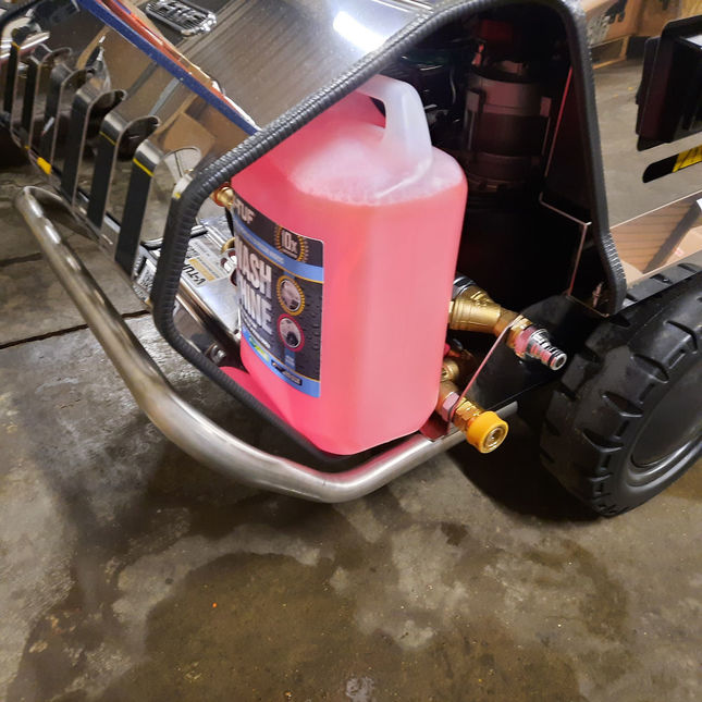 V-TUF RAPIDVSC240V-KIT2 1500psi Hot Pressure Washer with Stone ...
