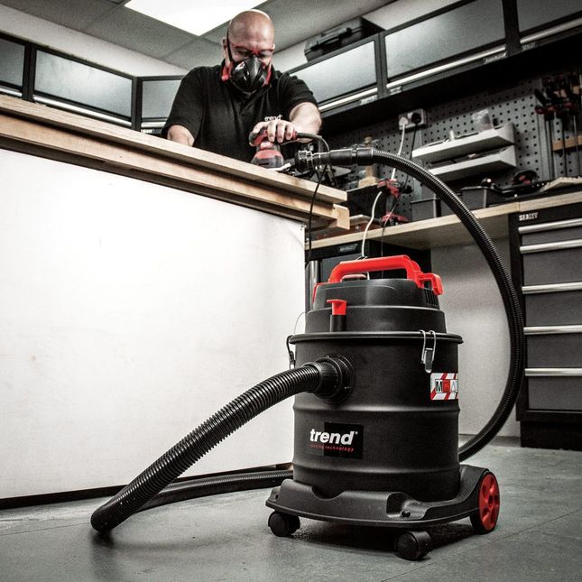 TREND T32 M-CLASS 800W Site Dust Extractor (230V) - Machine Mart