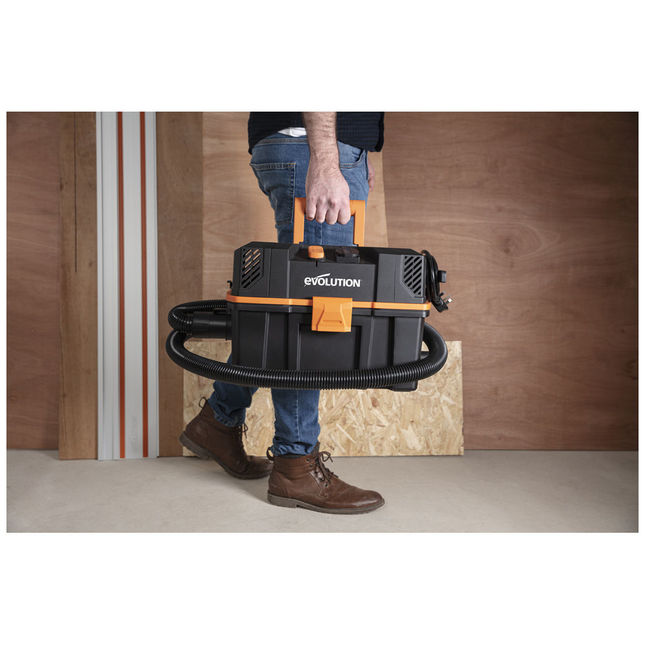 Evolution R15VAC - Wet & Dry Vacuum Including Standard Class Filter ...