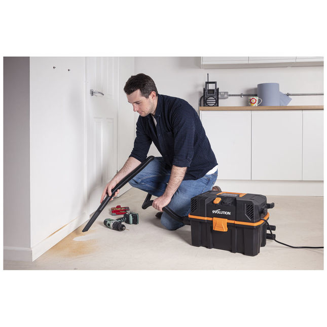 Evolution R15VAC - Wet & Dry Vacuum Including Standard Class Filter ...