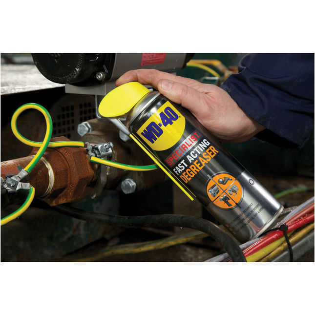 WD-40 Specialist Fast Acting Degreaser 500ml - Machine Mart