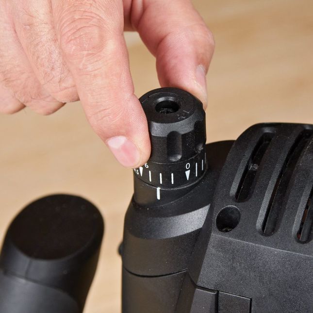 TREND T7EK 2100W 1/2" Variable Speed Router (230V) - Machine Mart