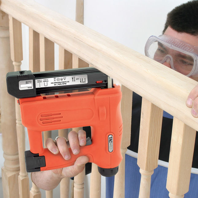 Tacwise 1700 Master Nailer 12V 191 Cordless Staple/Nail Gun with 1000 ...