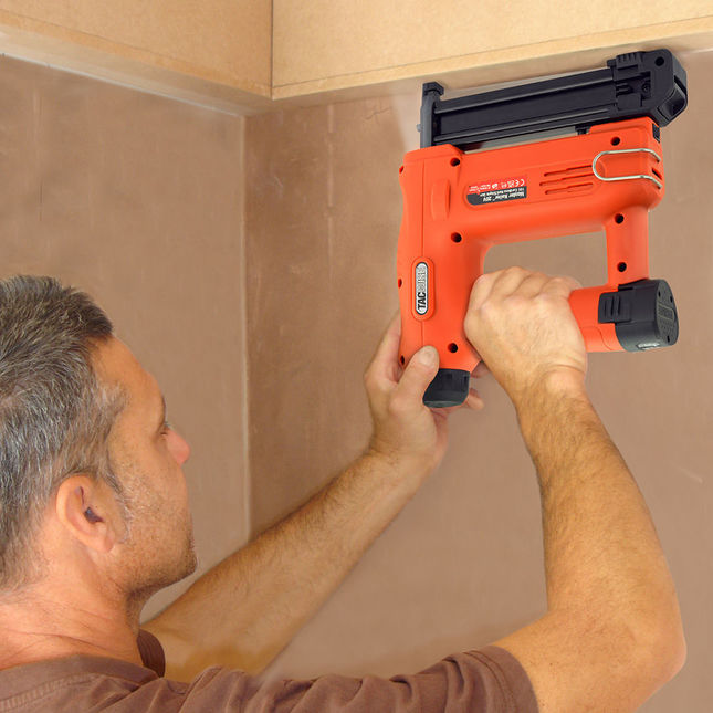 Tacwise 1700 Master Nailer 12V 191 Cordless Staple/Nail Gun with 1000 ...